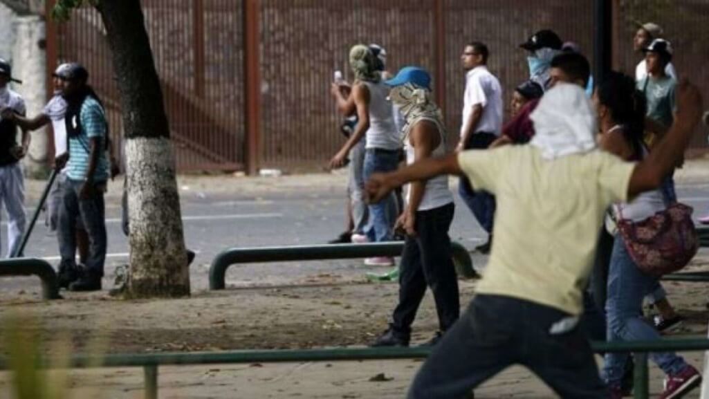 Venezuela: Bloody riot in Venezuela prison, a human rights issue - A ...