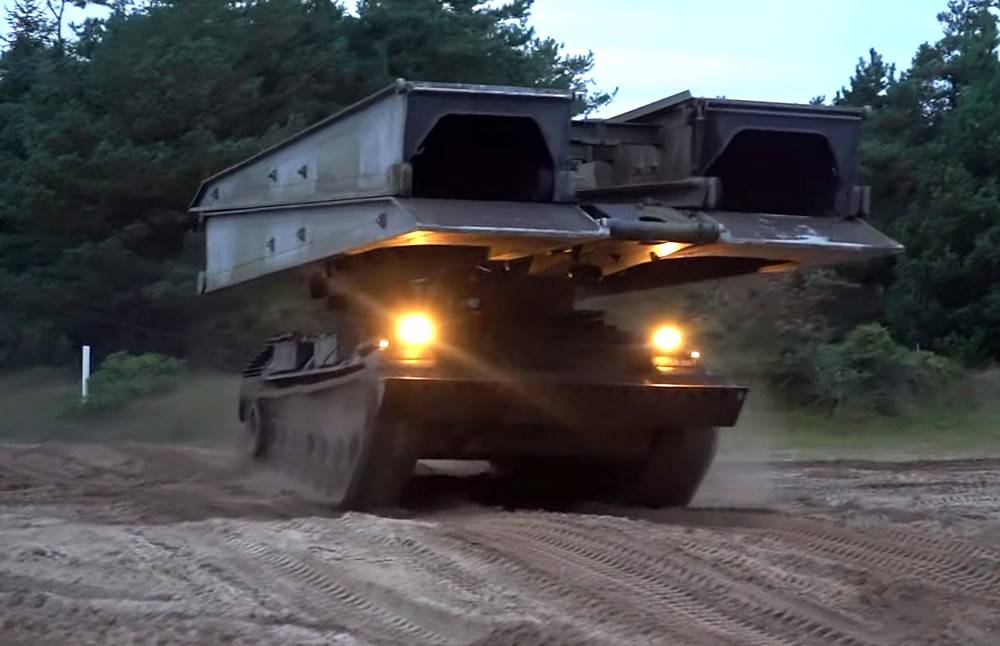 The Armed Forces of Ukraine received new German bridge layers