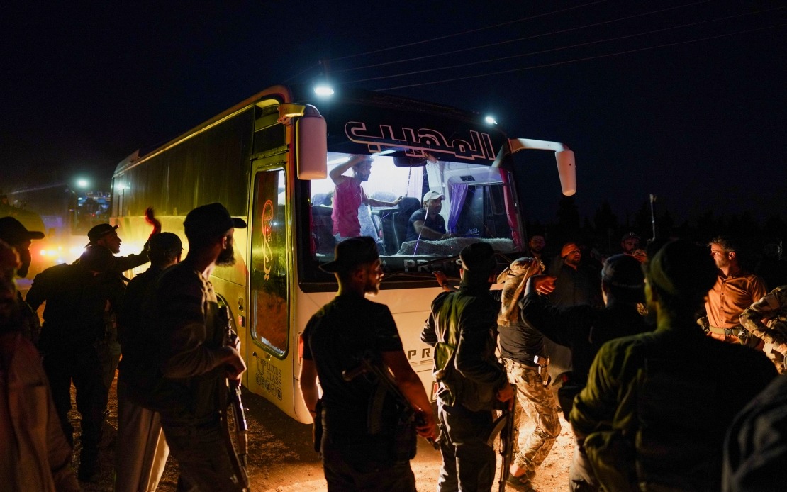 Syria evacuates 500 civilians from Suwayda to Daraa