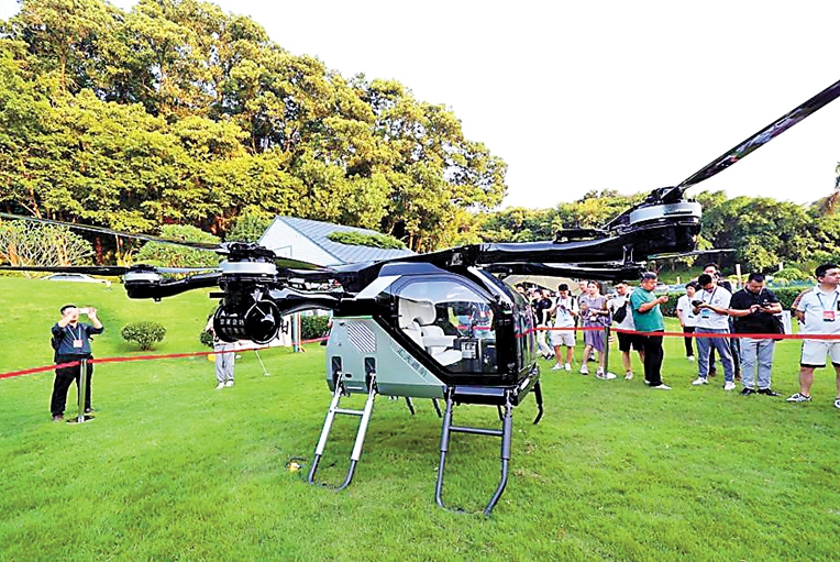 Flying cars collide at Changchun airshow