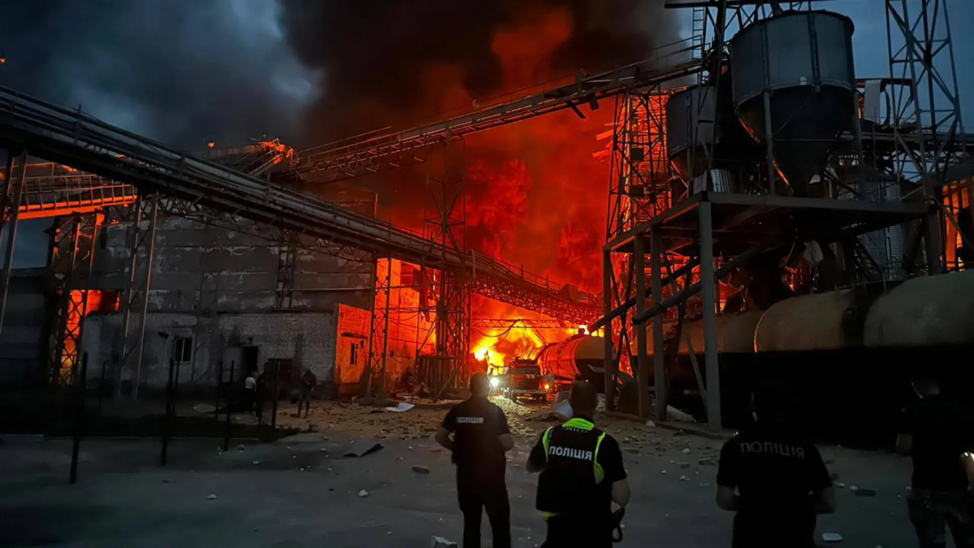 Russia Ukraine war Day 1334: Orenburg hit, 192 miners saved, Trump push