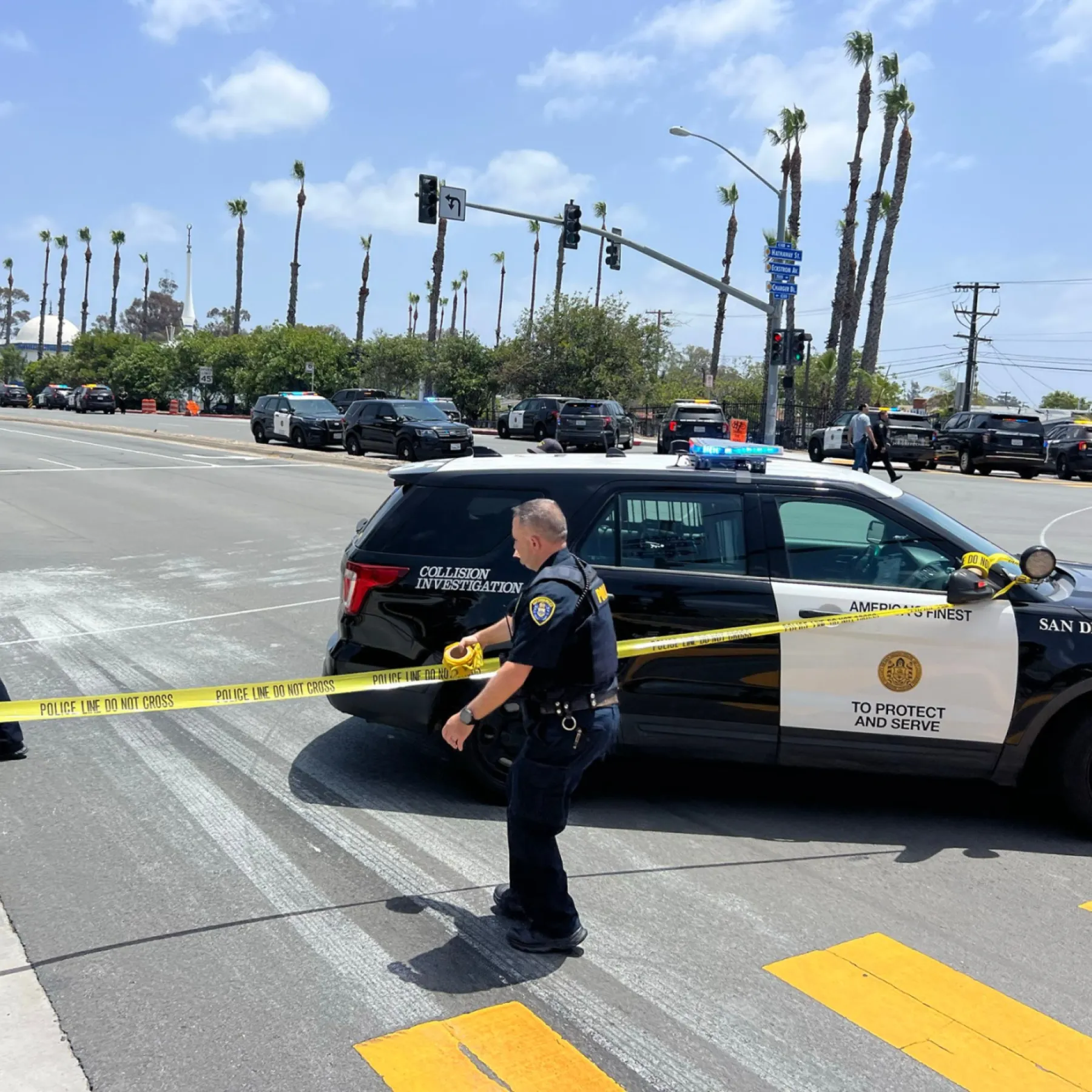 San Diego Mosque Shooting Leaves Guard Dead Amid Chaos
