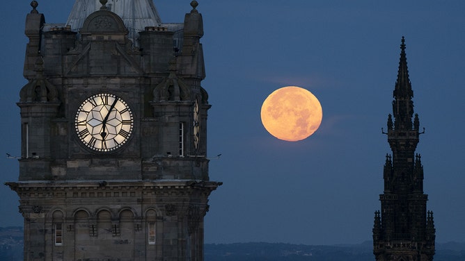 Rare Blue Moon on May 31 2026 caps a four-planet sky show, NASA says